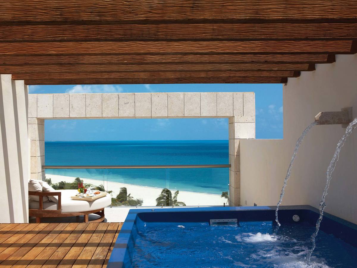 Rooftop terrace suites
